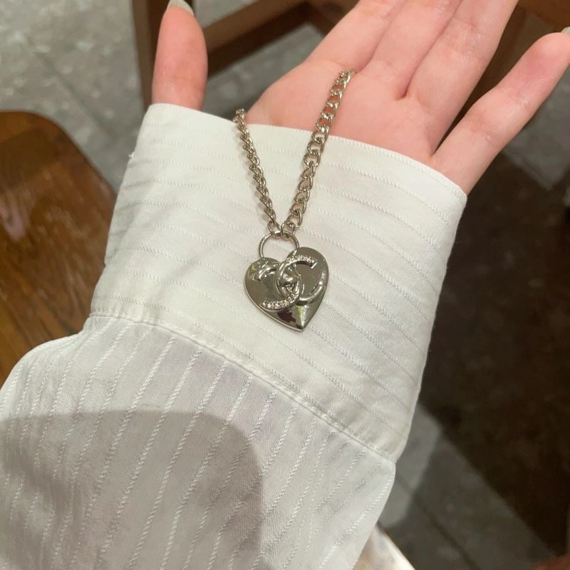 Perfect replica Chanel Necklaces