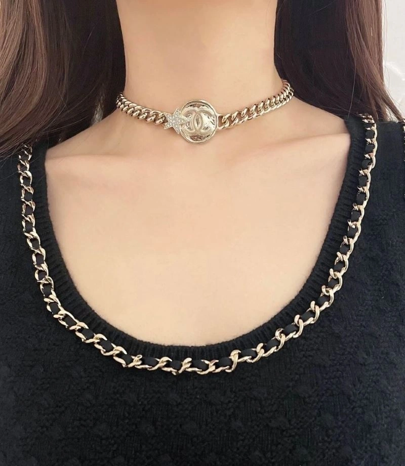 Bargain Chanel Necklaces