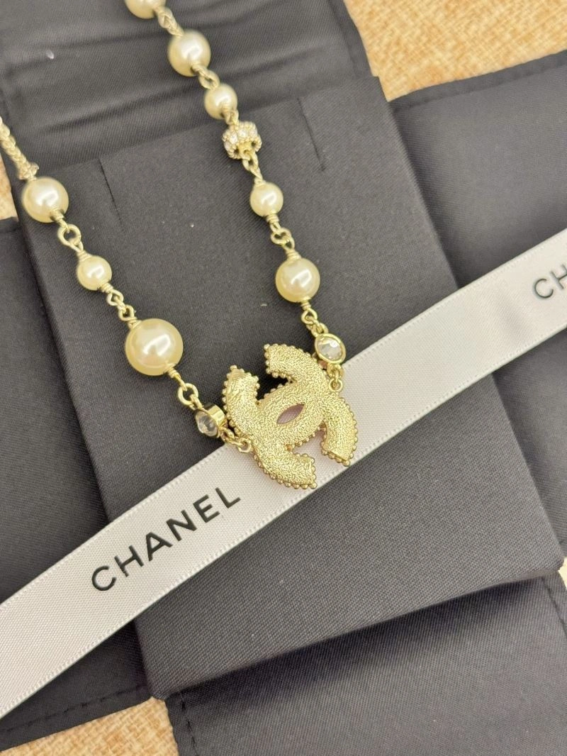 Top match Chanel Necklaces