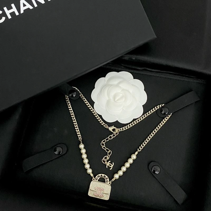 Precise copy Chanel Necklaces