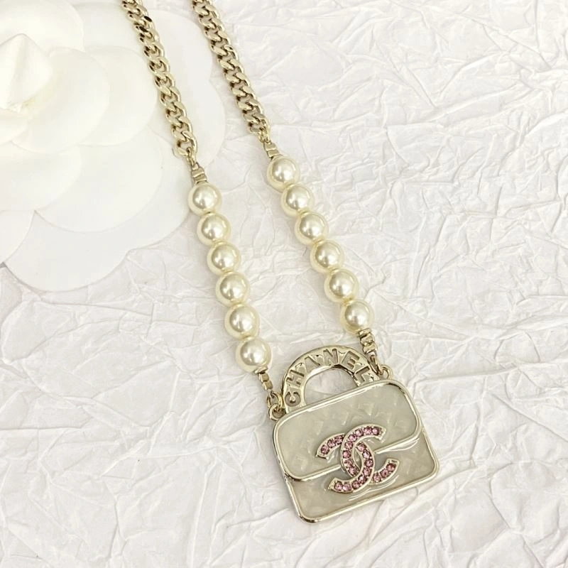 Precise copy Chanel Necklaces