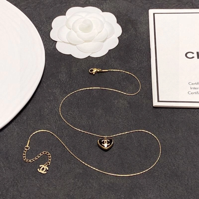 Low-cost Chanel Necklaces