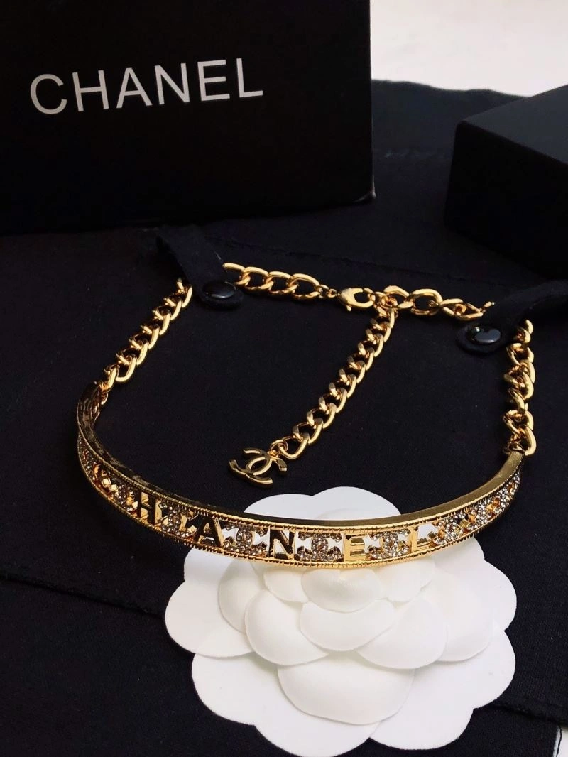 Accurate model Chanel Necklaces