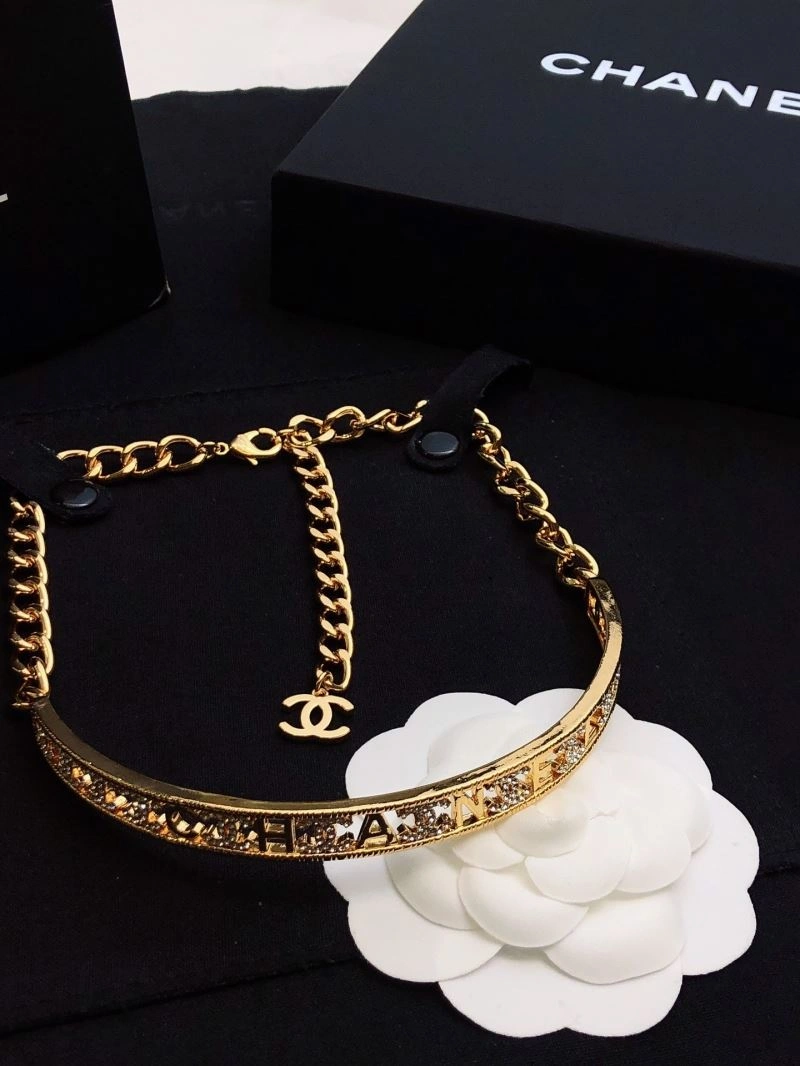Accurate model Chanel Necklaces