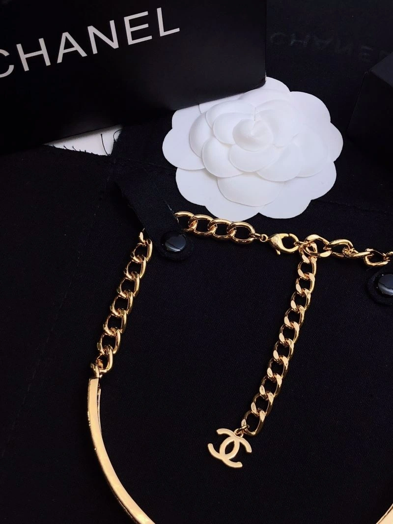 Accurate model Chanel Necklaces