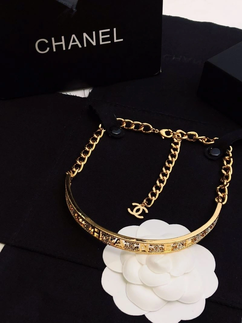 Accurate model Chanel Necklaces