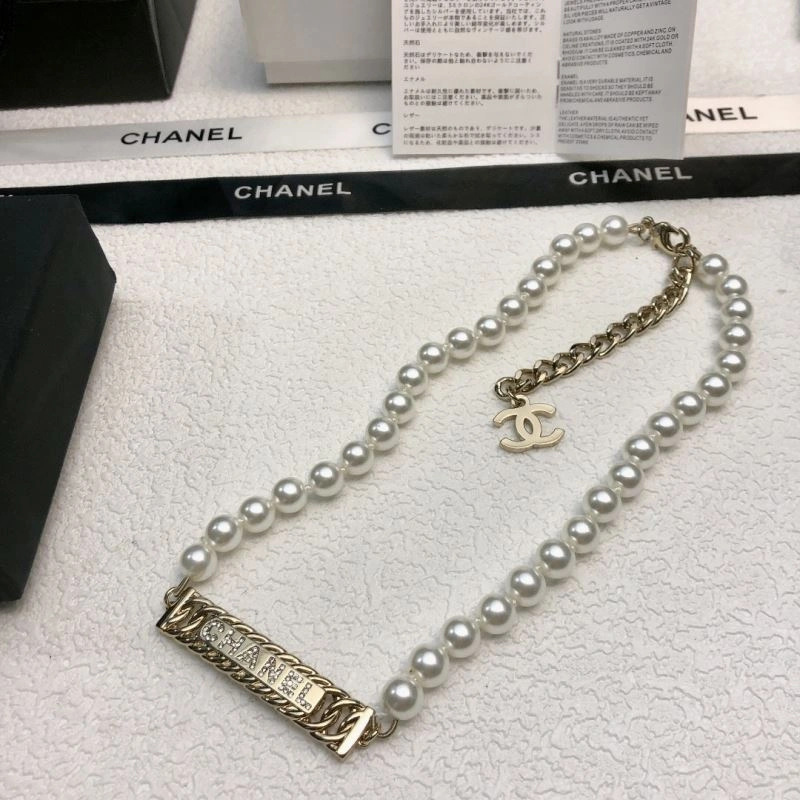 Bargain Chanel Necklaces