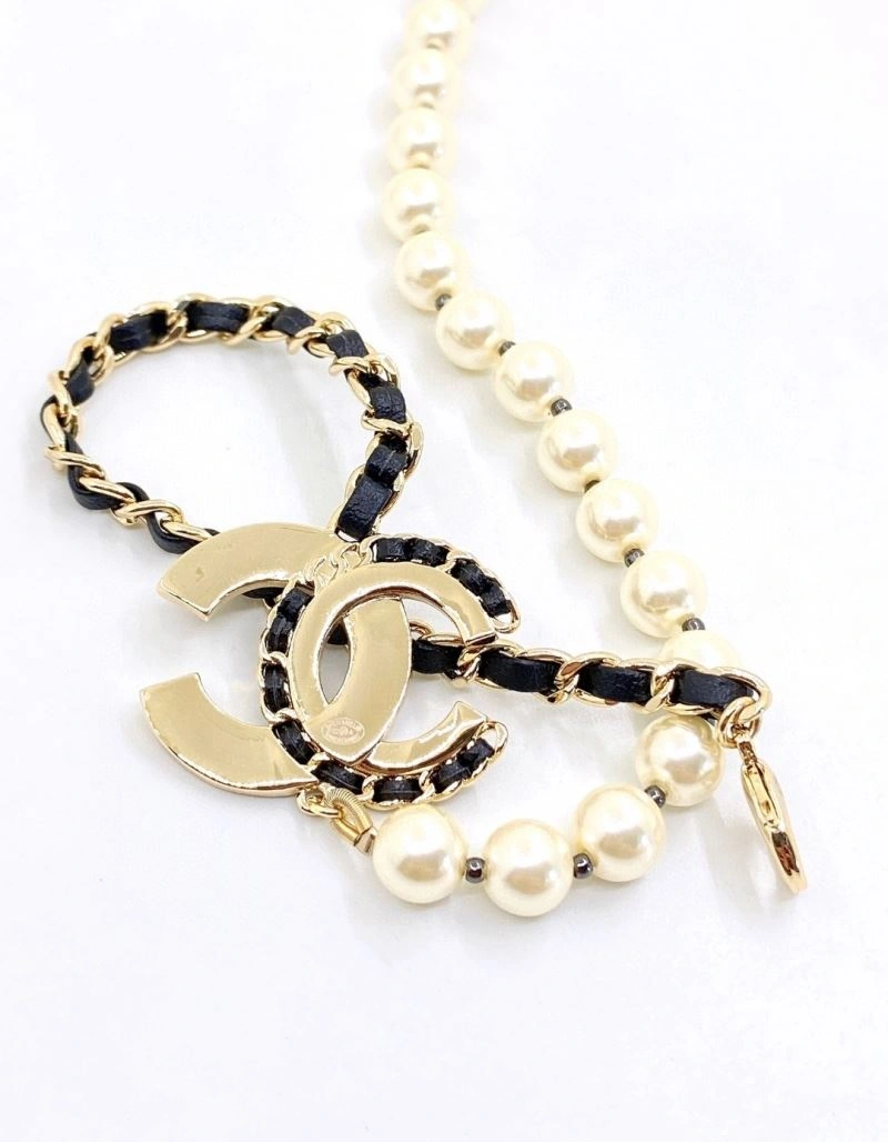 Cut-rate Chanel Necklaces