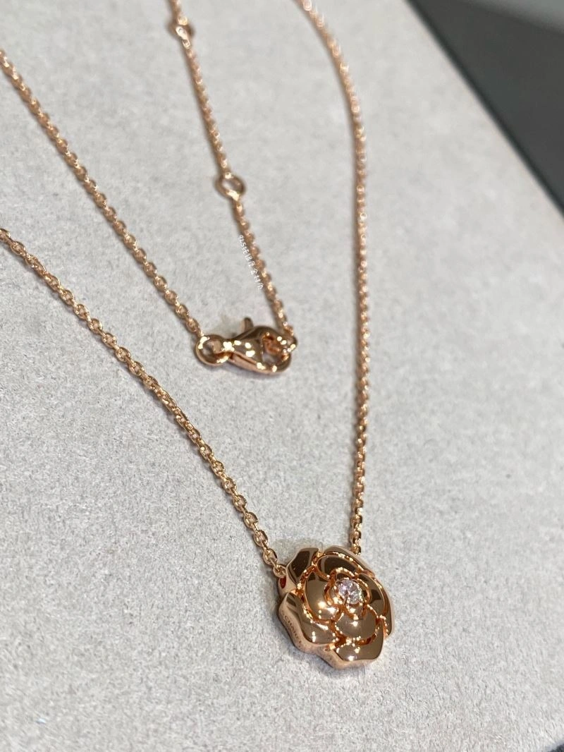 Discounted Chanel Necklaces
