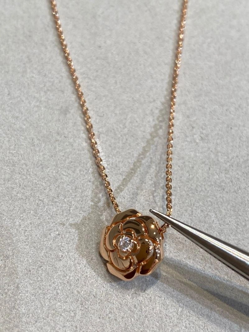 Discounted Chanel Necklaces