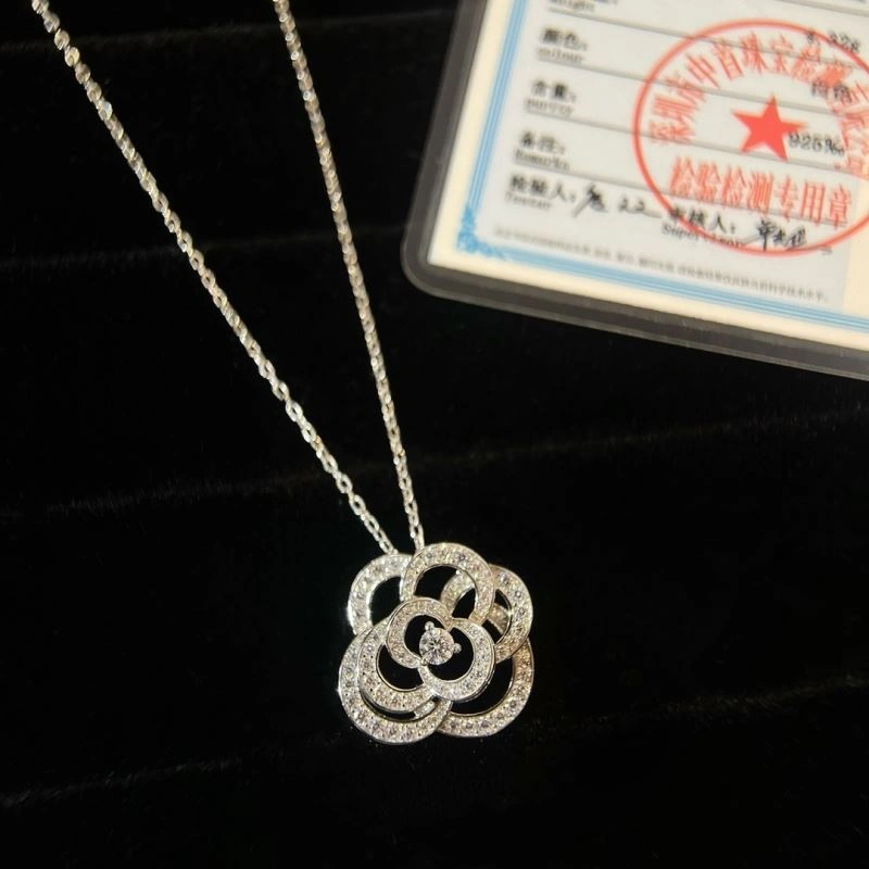Inexpensive Chanel Necklaces