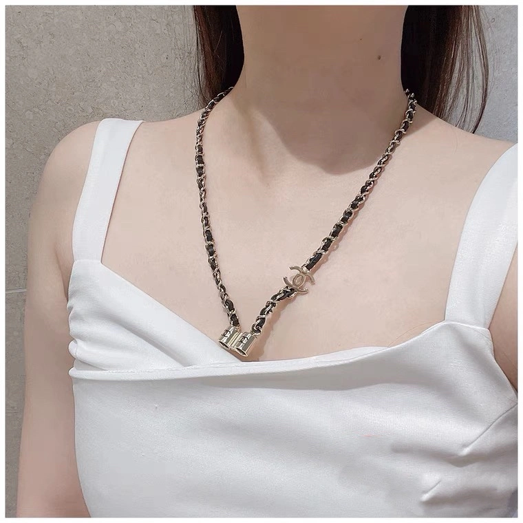 Precise copy Chanel Necklaces