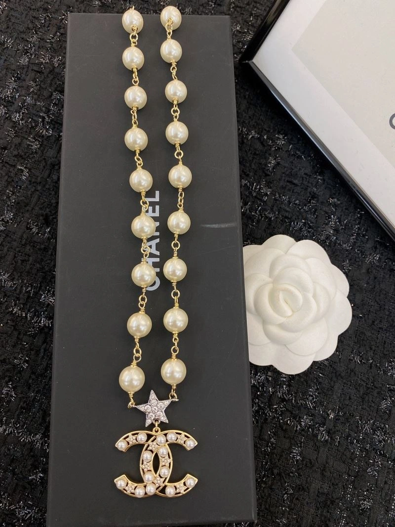 Accurate model Chanel Necklaces
