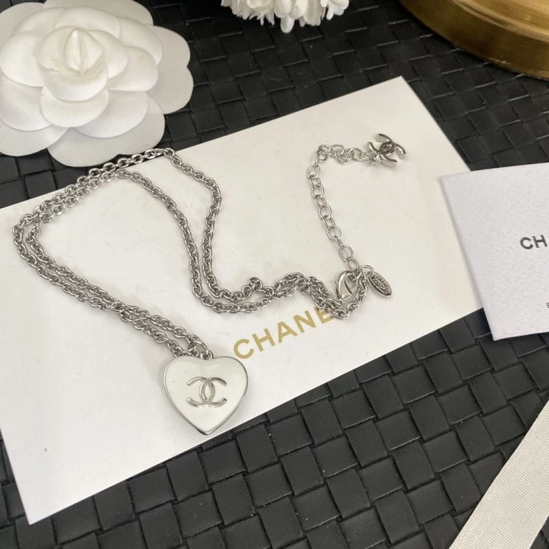 Brand-original Chanel Necklaces
