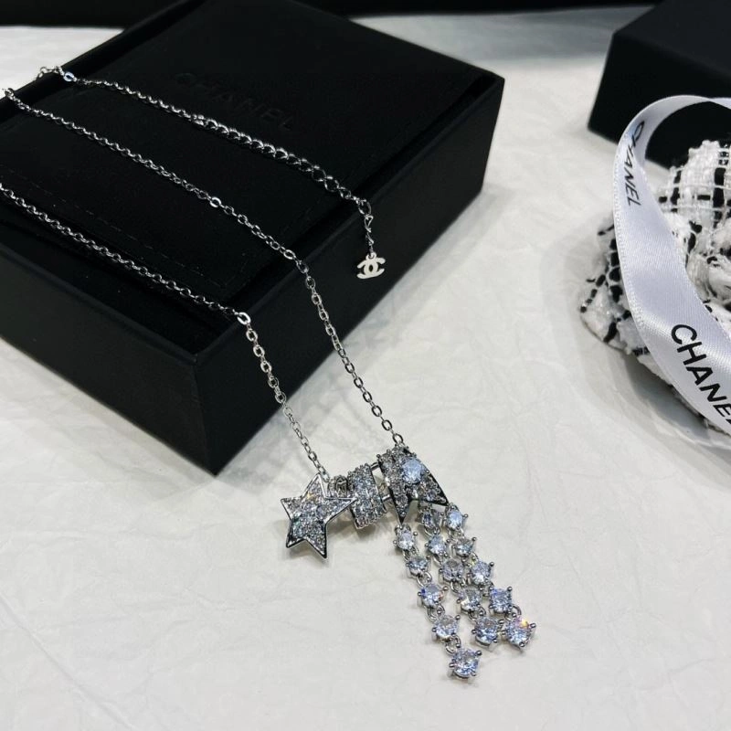 Cut-rate Chanel Necklaces