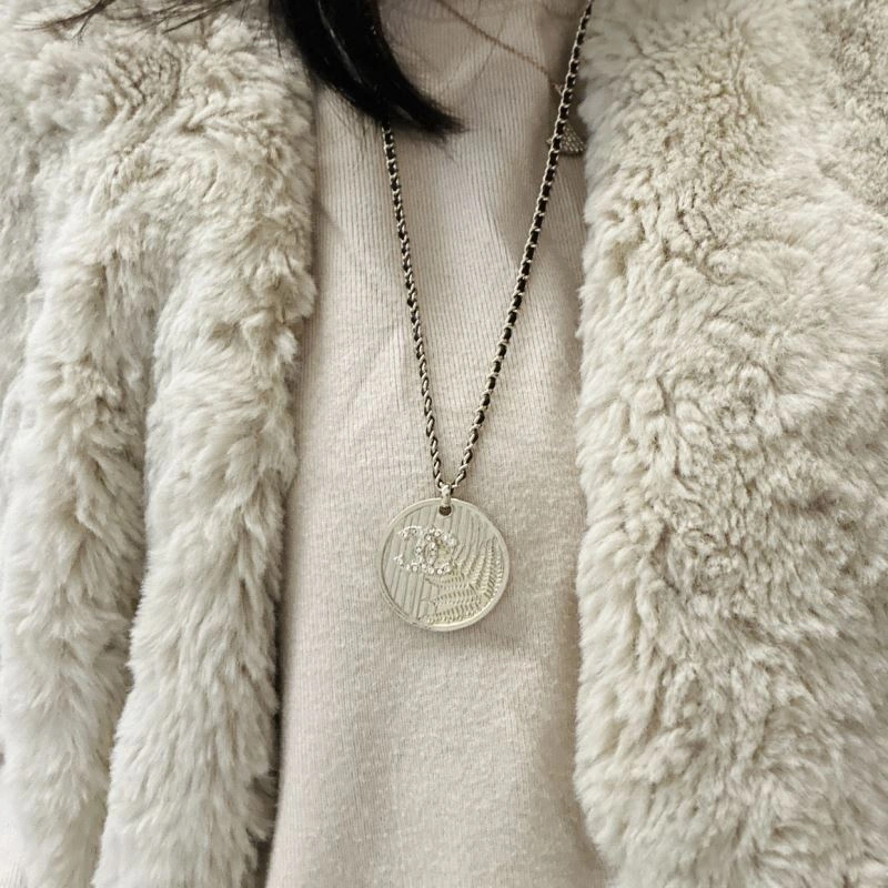 Cut-rate Chanel Necklaces