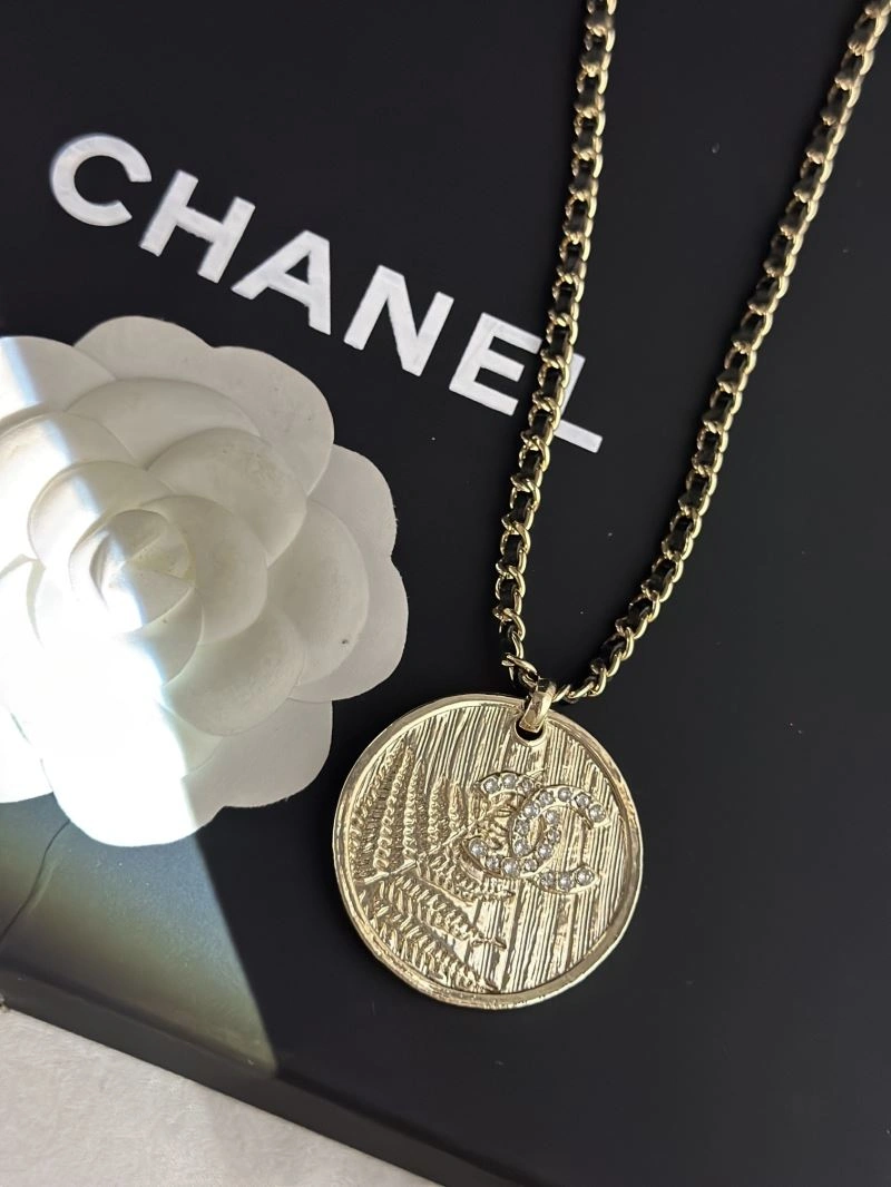 Cut-rate Chanel Necklaces