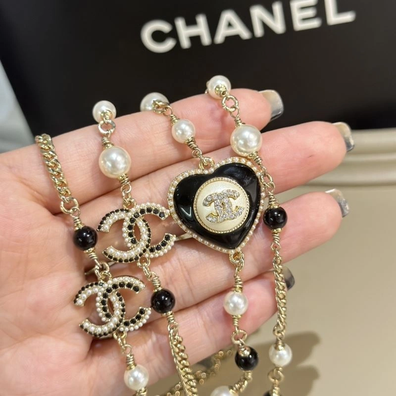 Value-priced Chanel Necklaces