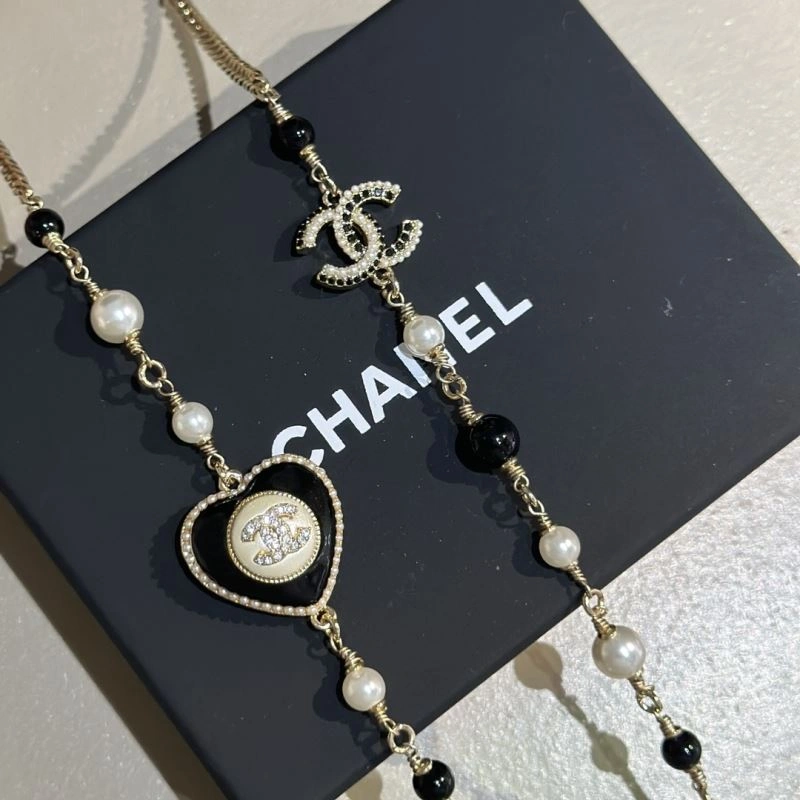 Value-priced Chanel Necklaces