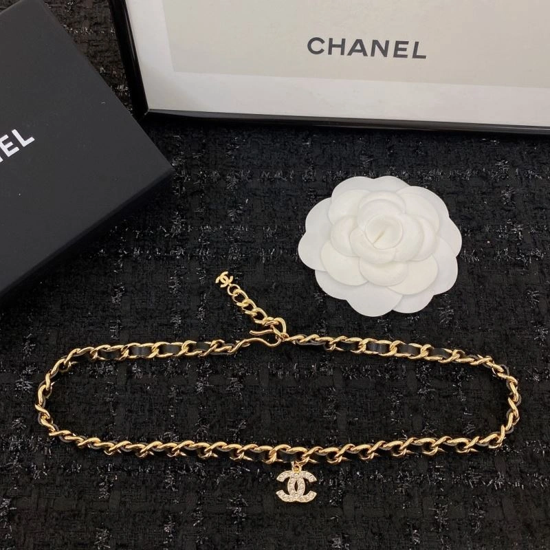 Top match Chanel Necklaces