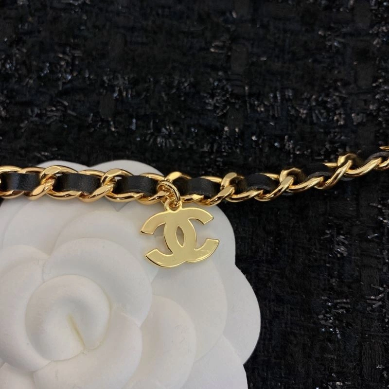 Top match Chanel Necklaces
