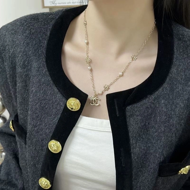 Indistinguishable Chanel Necklaces