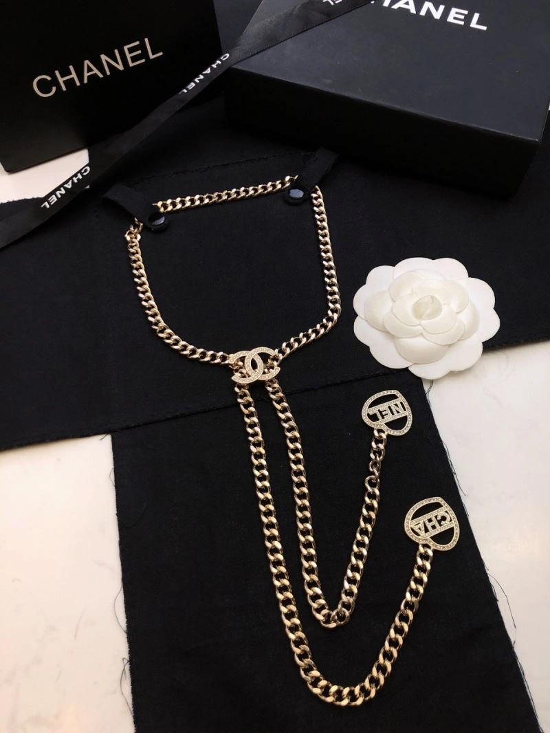 Low-cost Chanel Necklaces
