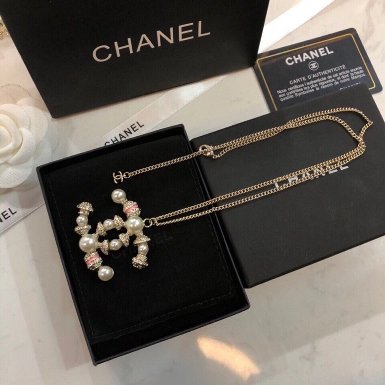 Cut-rate Chanel Necklaces