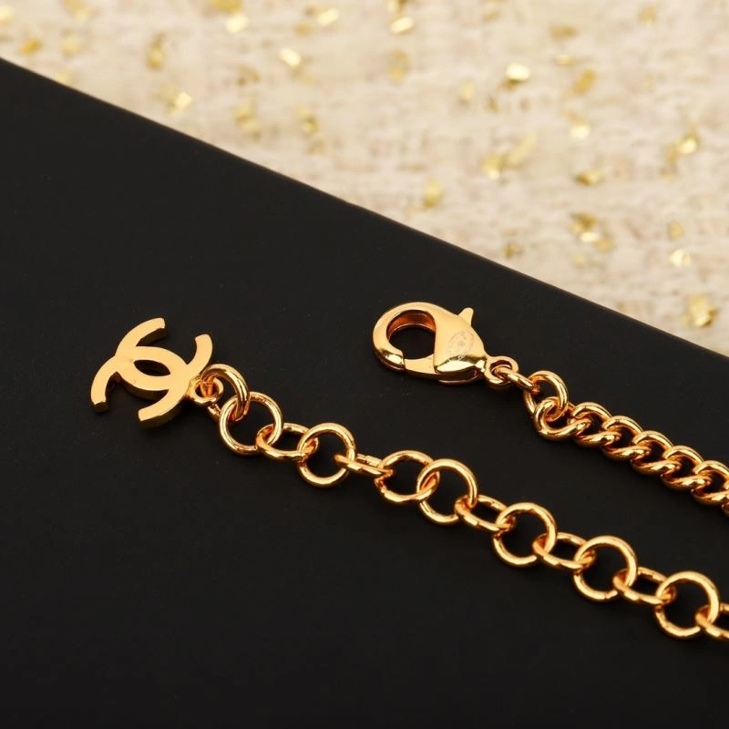 Bargain Chanel Necklaces