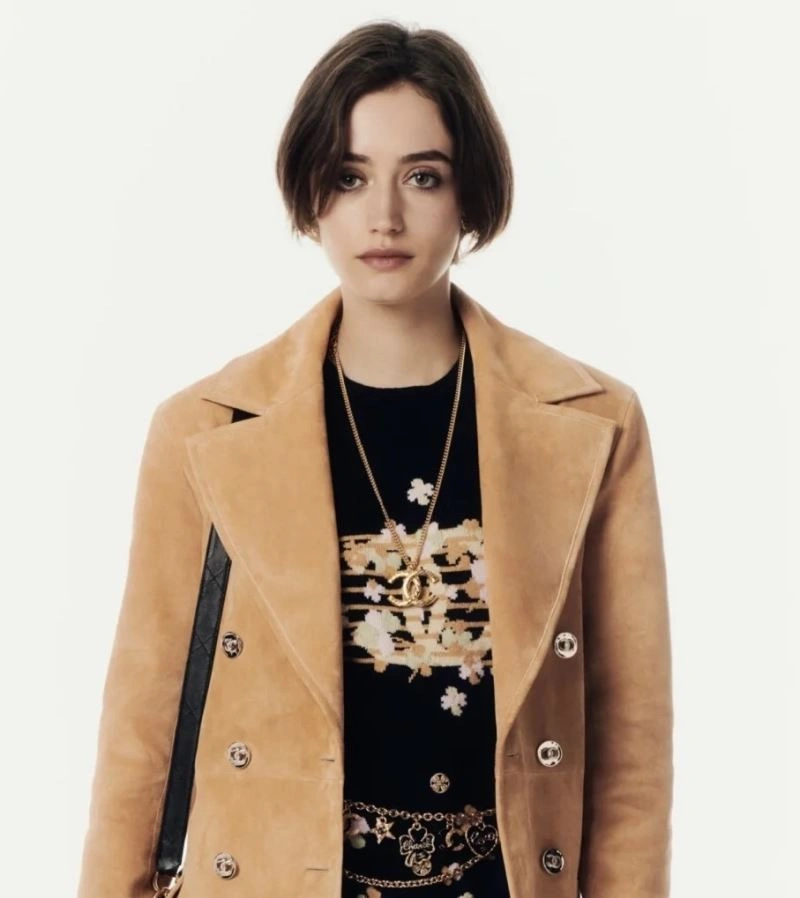 Bargain Chanel Necklaces