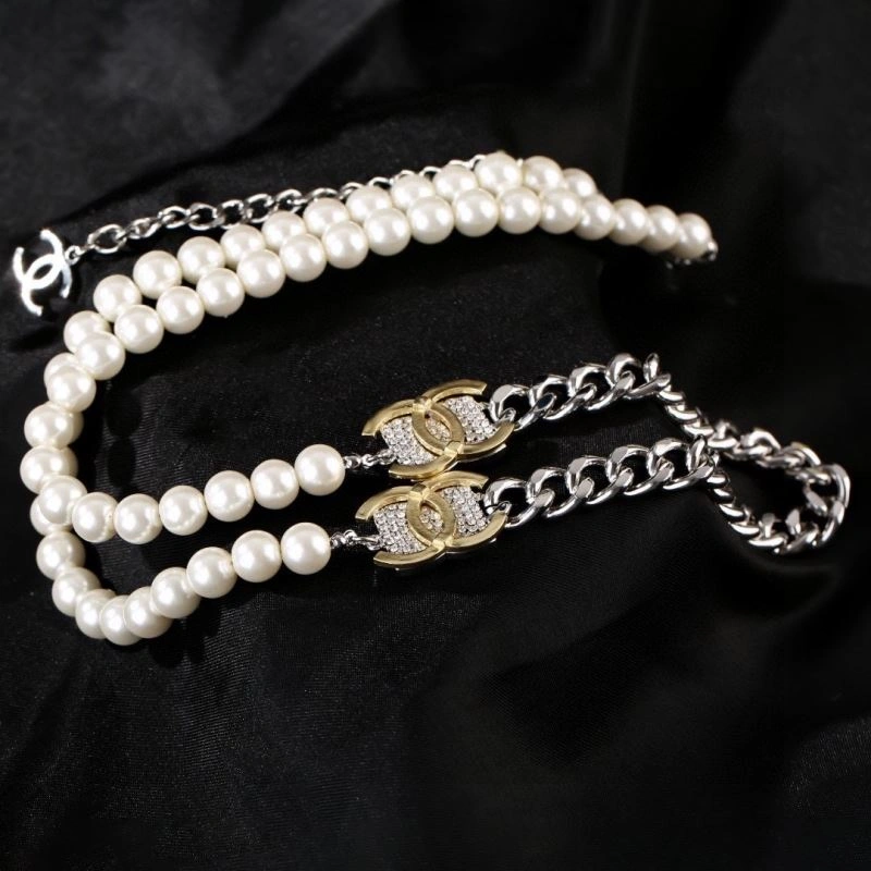 Top match Chanel Necklaces