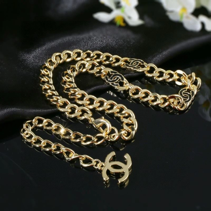 Low-cost Chanel Necklaces