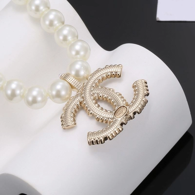 Accurate model Chanel Necklaces
