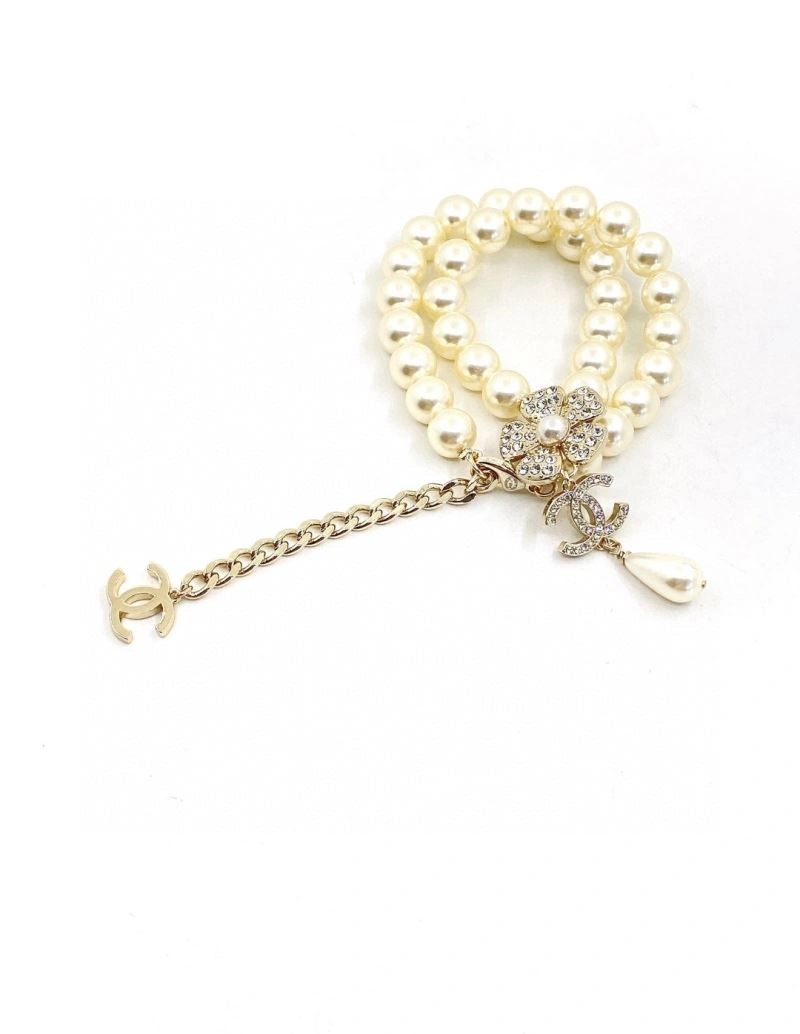 Brand-authenticated Chanel Necklaces