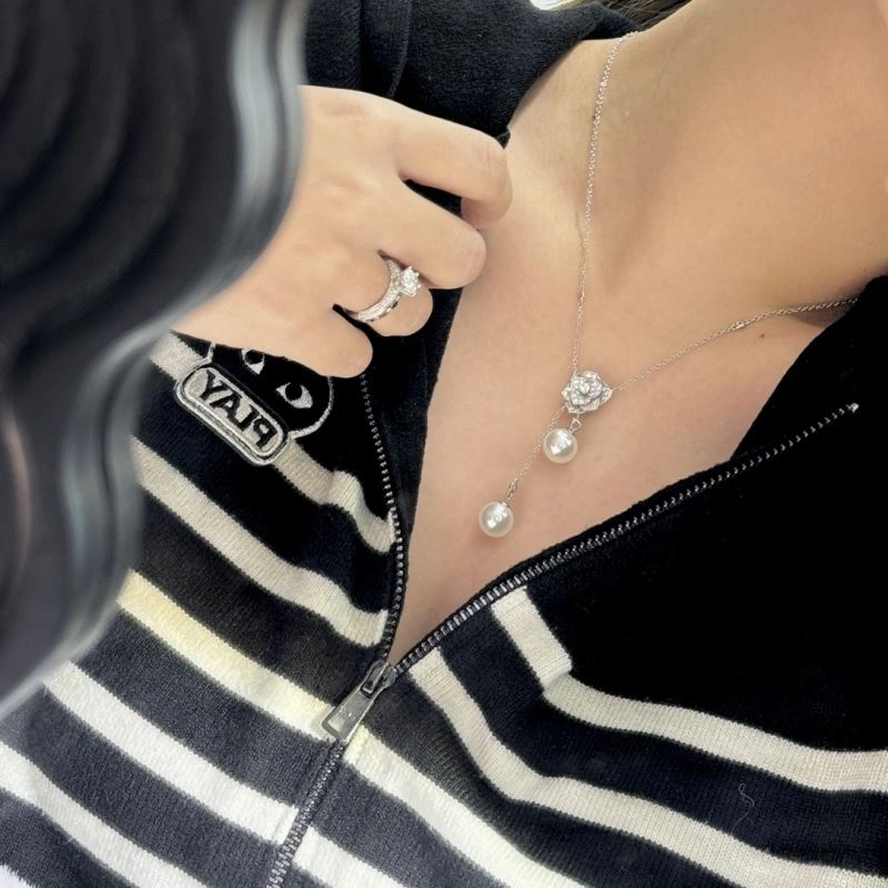 Factory-made Chanel Necklaces