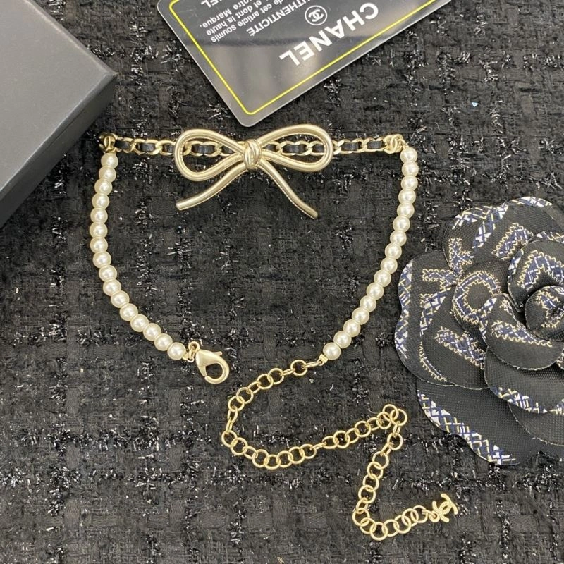 Top mirror Chanel Necklaces