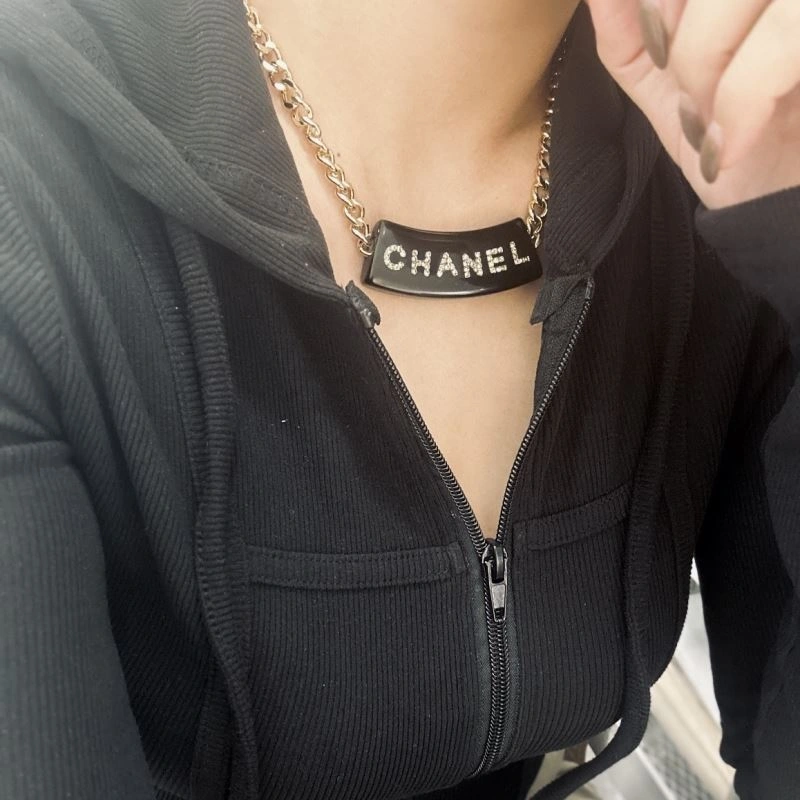 Cut-rate Chanel Necklaces