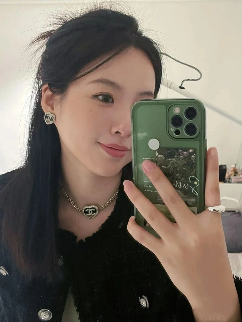 Cut-rate Chanel Necklaces