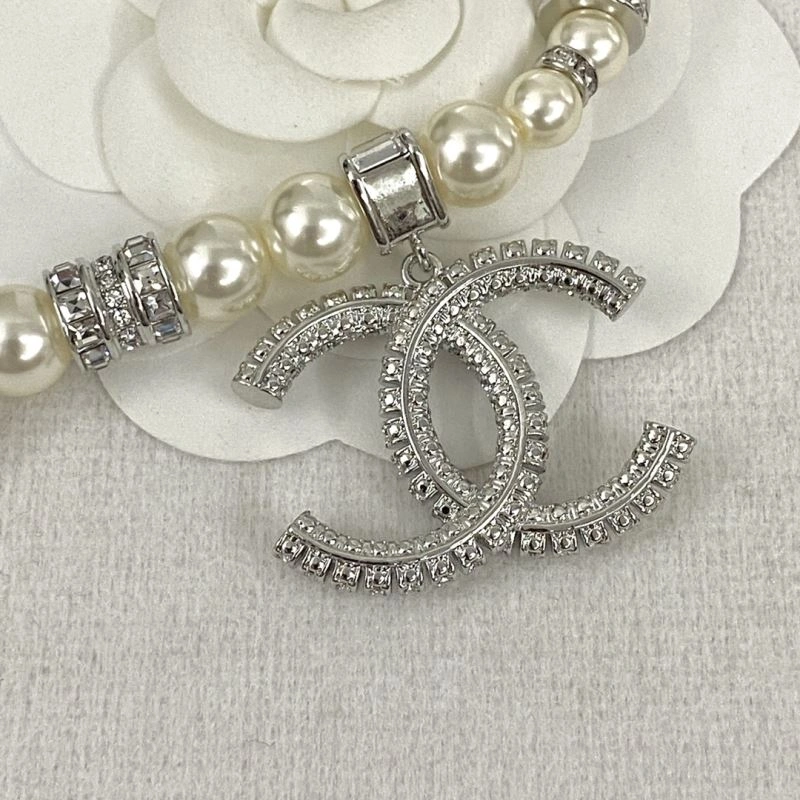 Bargain Chanel Necklaces