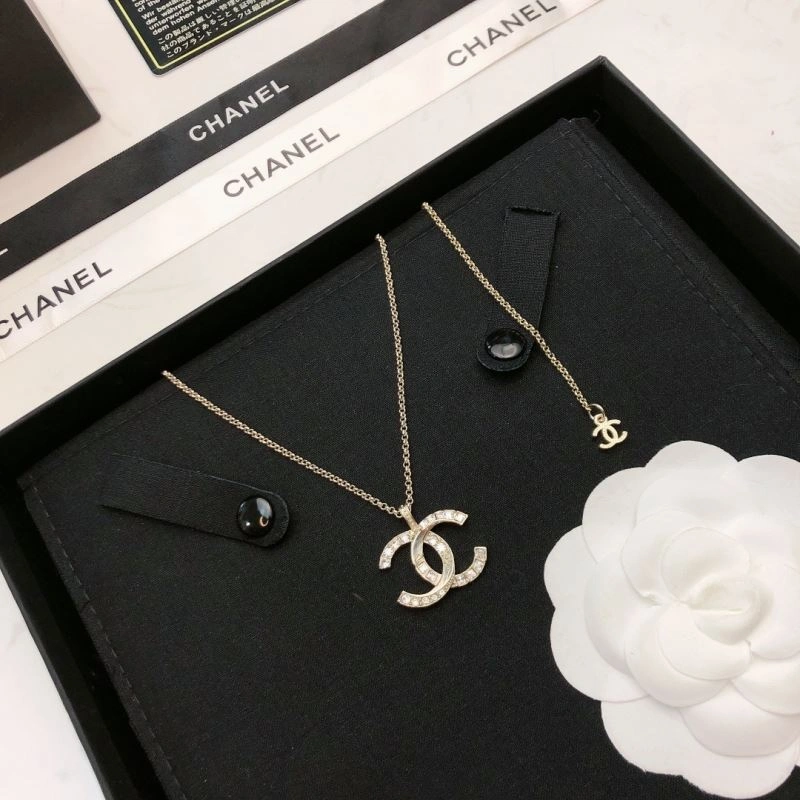 1:1 copy Chanel Necklaces