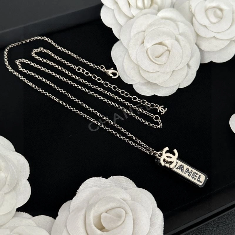 Low-cost Chanel Necklaces