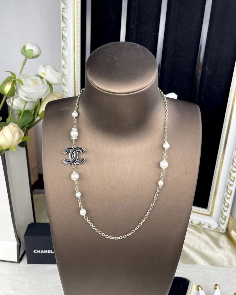 Low-cost Chanel Necklaces