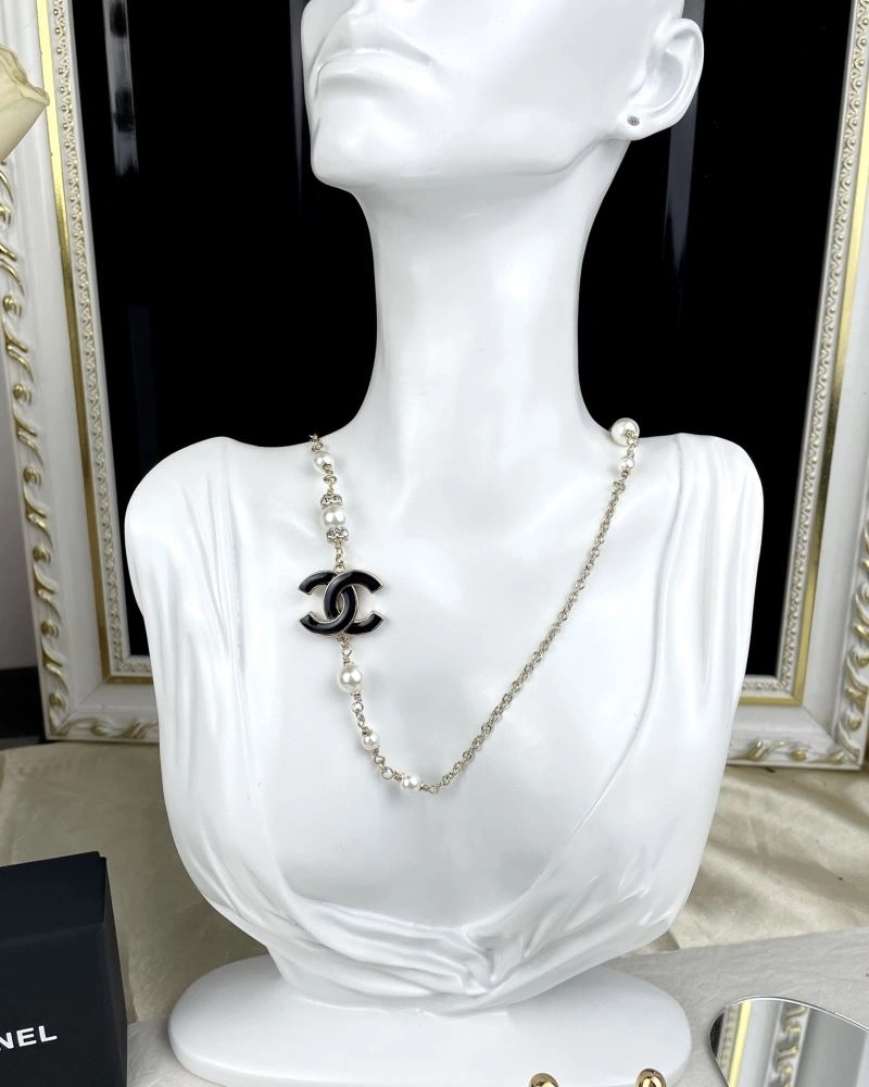 Low-cost Chanel Necklaces