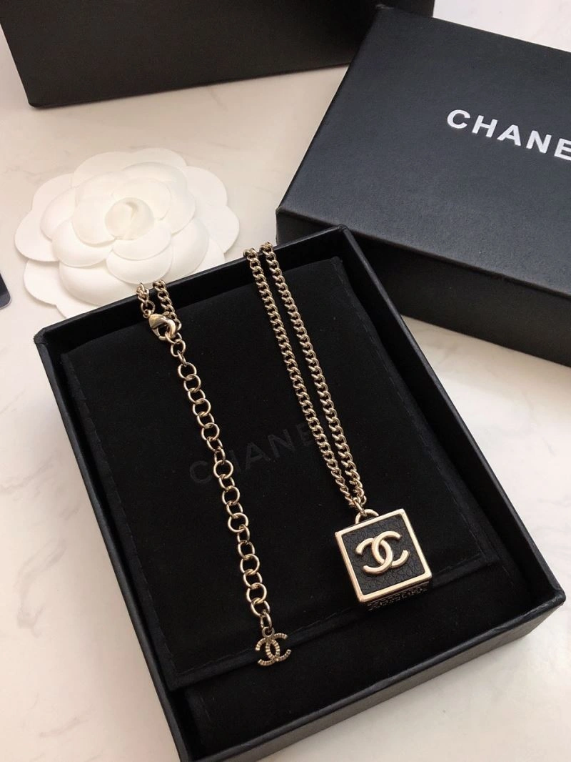 Real Chanel Necklaces