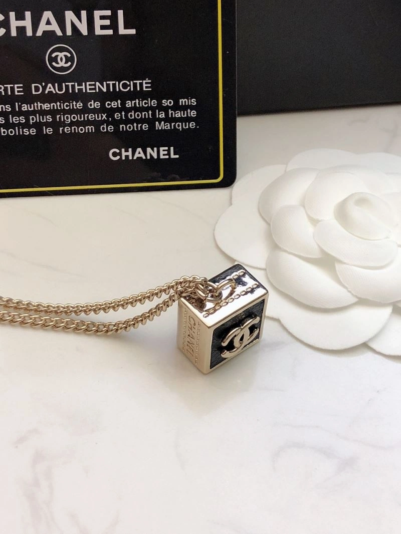 Real Chanel Necklaces