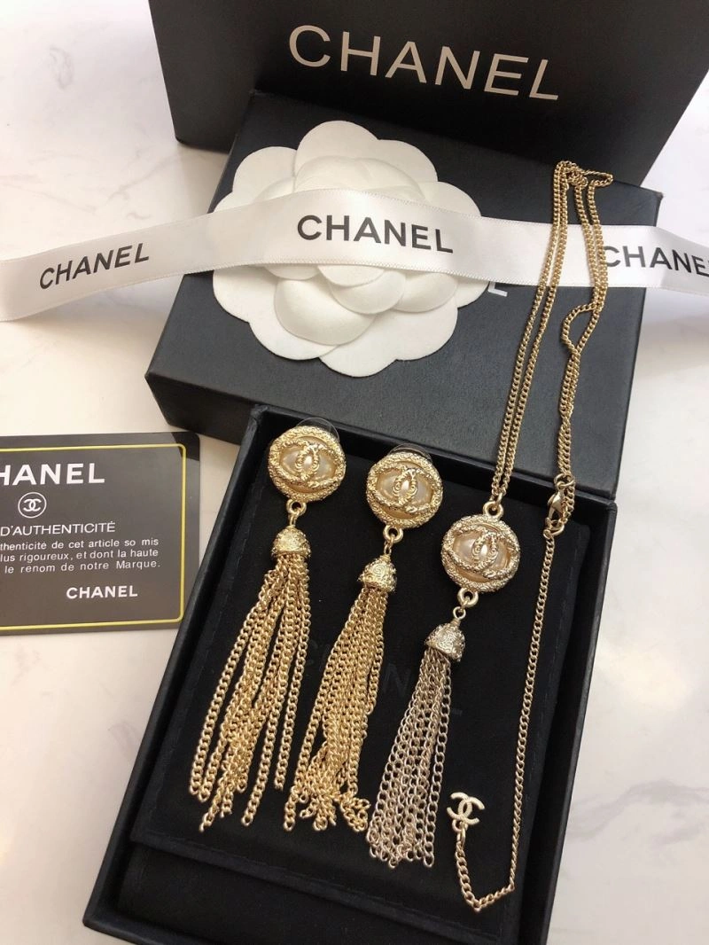 1:1 copy Chanel Necklaces