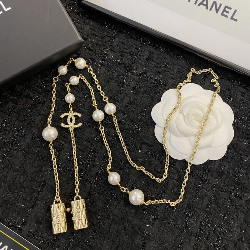 Original Chanel Necklaces