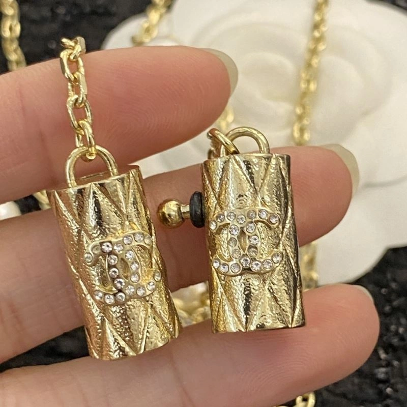 Original Chanel Necklaces
