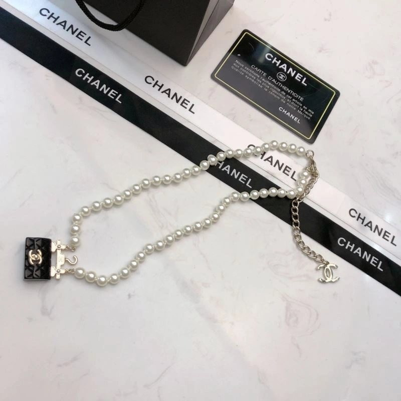 Cut-rate Chanel Necklaces