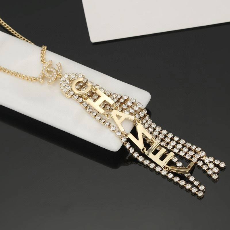 Bargain Chanel Necklaces